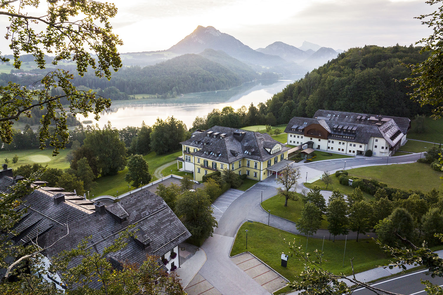 Arabella Jagdhof Resort eröffnet am Fuschlsee - News - 2025 - Gault&Millau