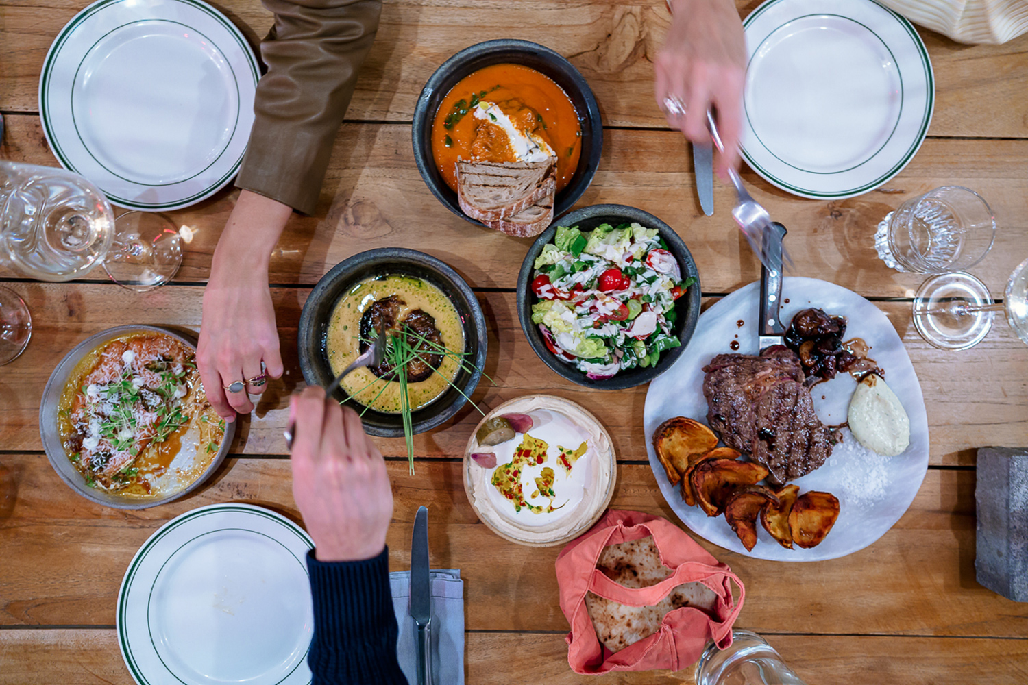 NENI am Wasser präsentiert Winter-Konzept - News - 2025 - Gault&Millau